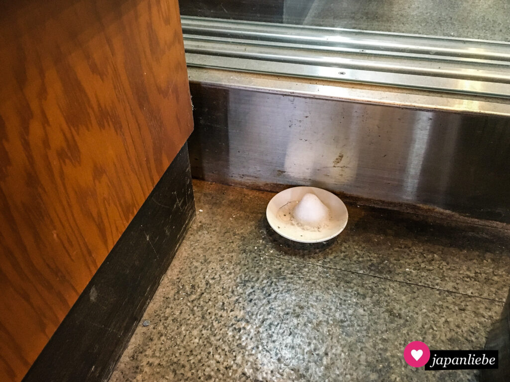 morishio – Salzkegel gegen das Böse - japanliebe.de